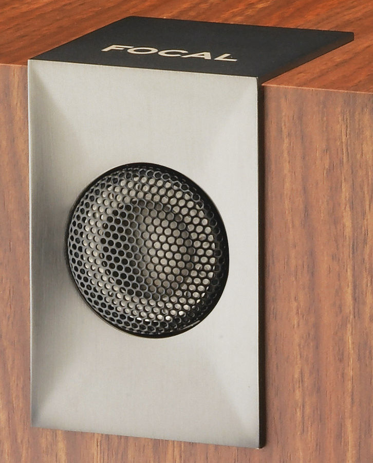 Focal Chorus 706 Bois Noir - Enceintes bibliothèque sur Son-Vidéo.com