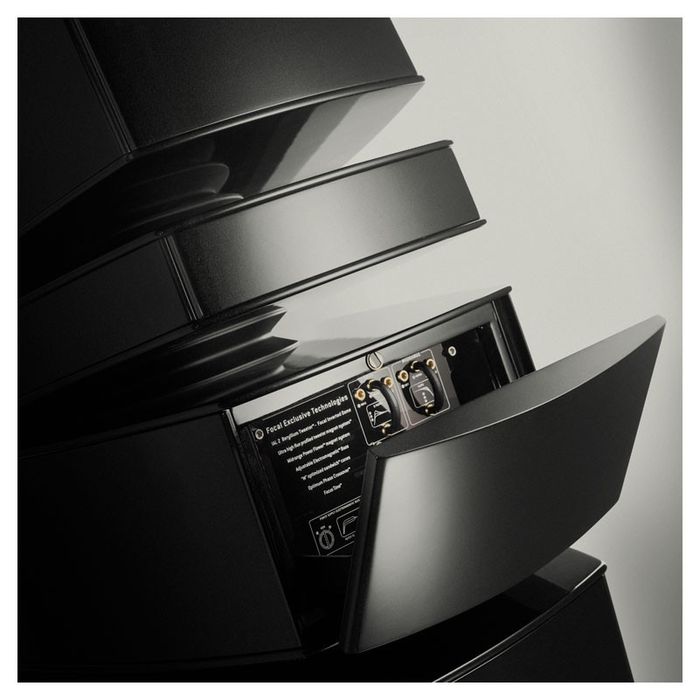 Focal Grande Utopia Noir Laqué (la paire) - Enceintes colonne