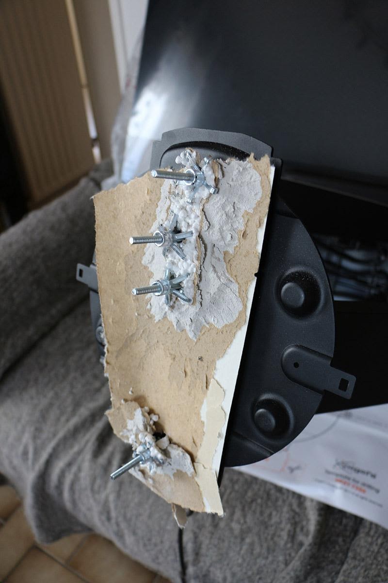 Comment fixer sa TV sur un mur en placoplâtre ? sur Son-Vidéo.com